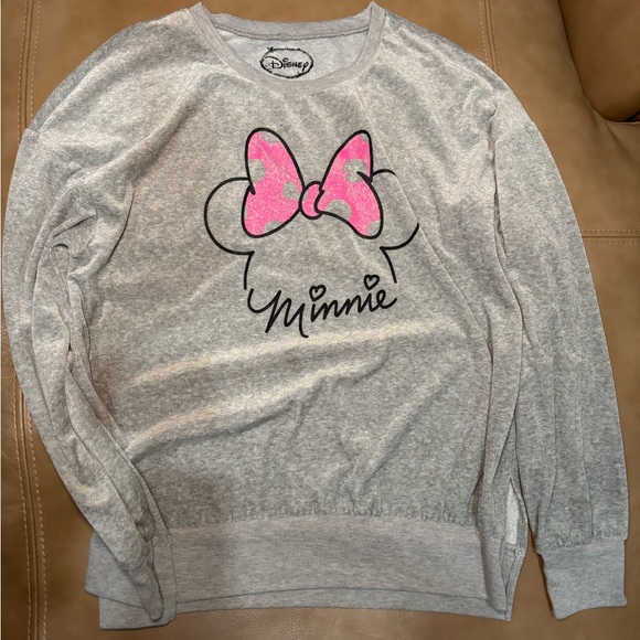 Disney | Sweaters | Disney Minnie Mouse Gray Sweater With Pink Accents ...